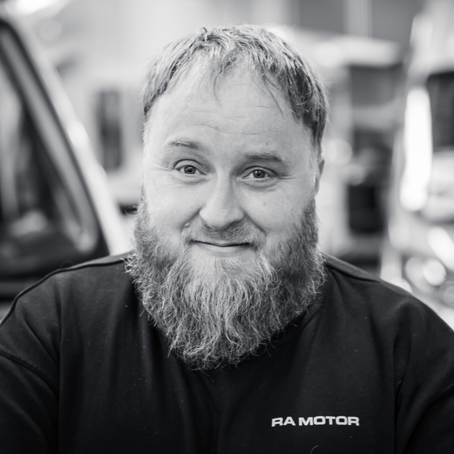 Det är vi som är RA Motor Knivsta - RA Motor